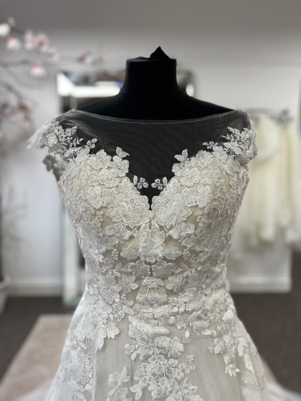 True Bride // Bonnie Wedding Dress - LJ Bridal Collection - Wedding ...
